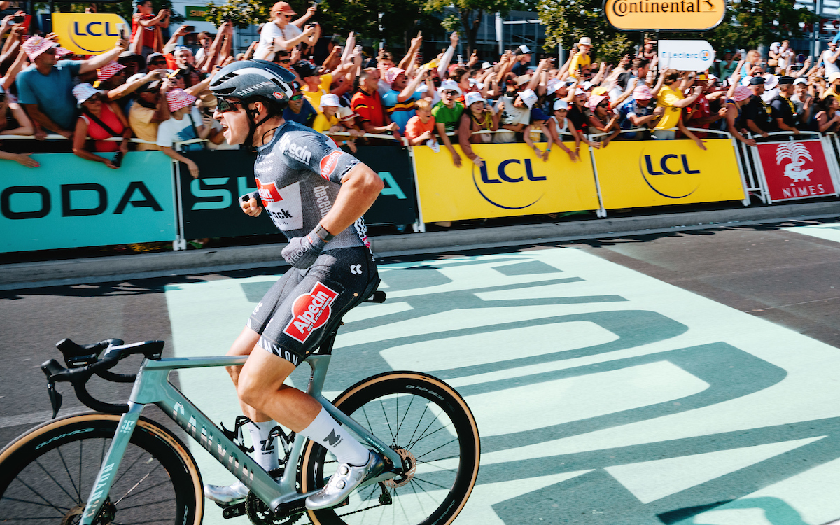 【2024環法大賽Stage 16】駕恐怖！ 細數Tadej Pogacar的環法百日成績Jasper Philipsen摘冠綠衫戰況出變化-單車時代CYCLINGTIME.com 自行車賽事 ...