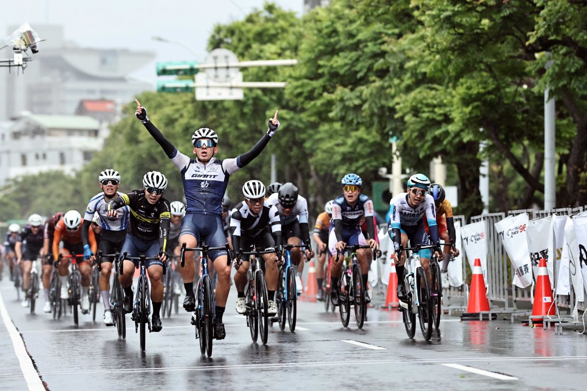 96自由車聯賽點燃新賽季戰火-單車時代CYCLINGTIME.com 自行車賽事報導、單車環島路線、新手教學